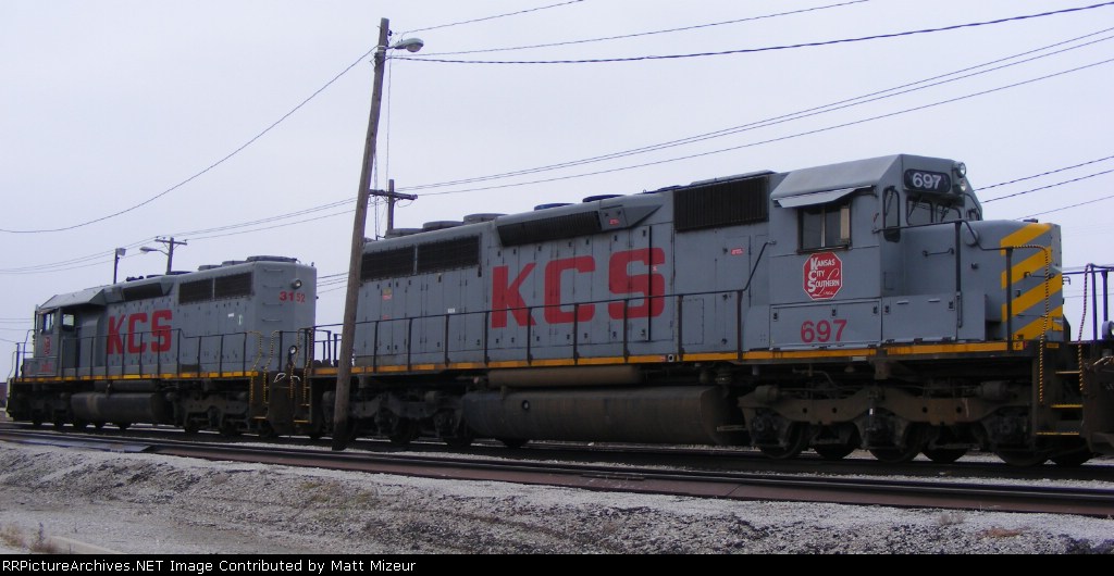 KCS 697 and 3152